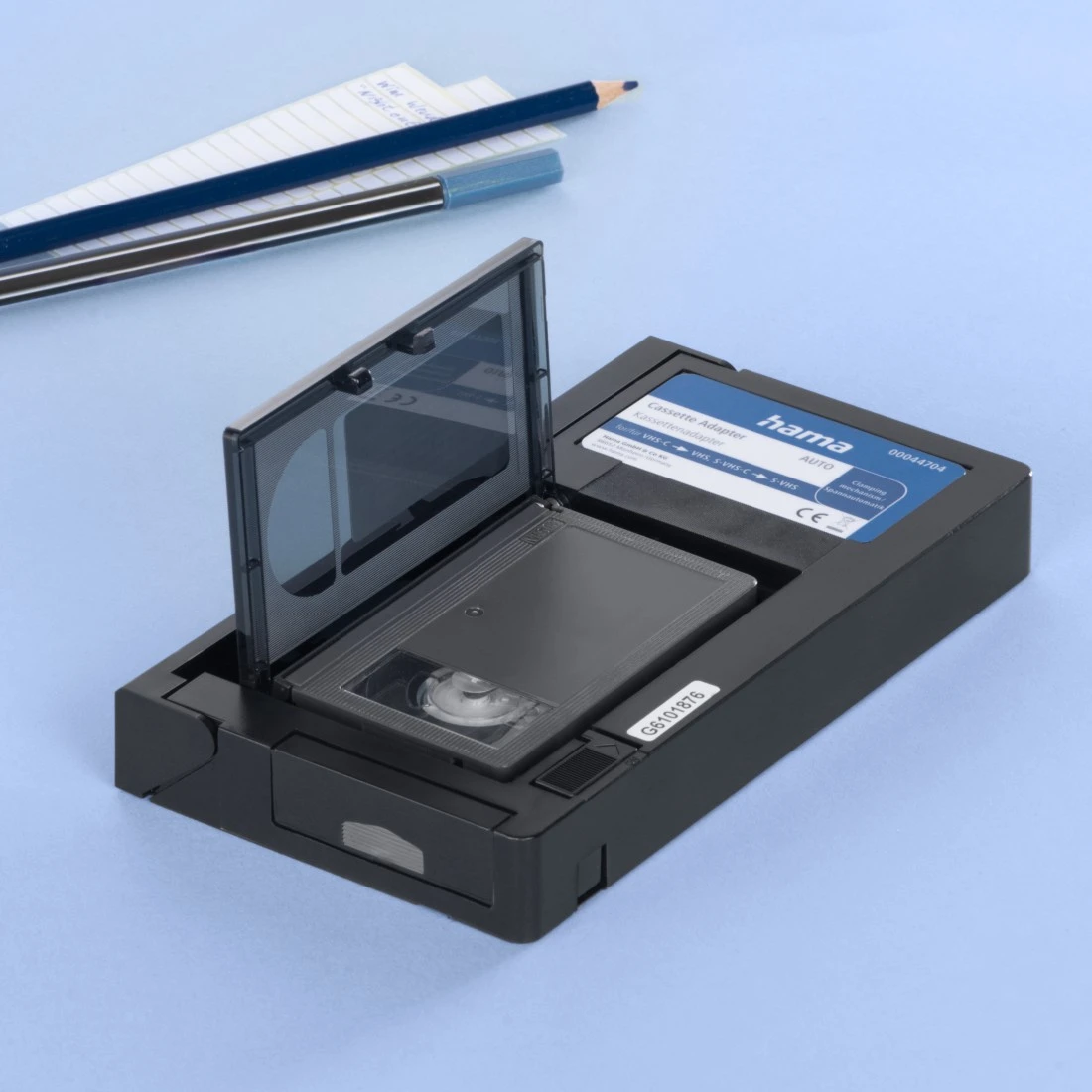 VHS-C/VHS "Auto" Cassette Adapter | Hama