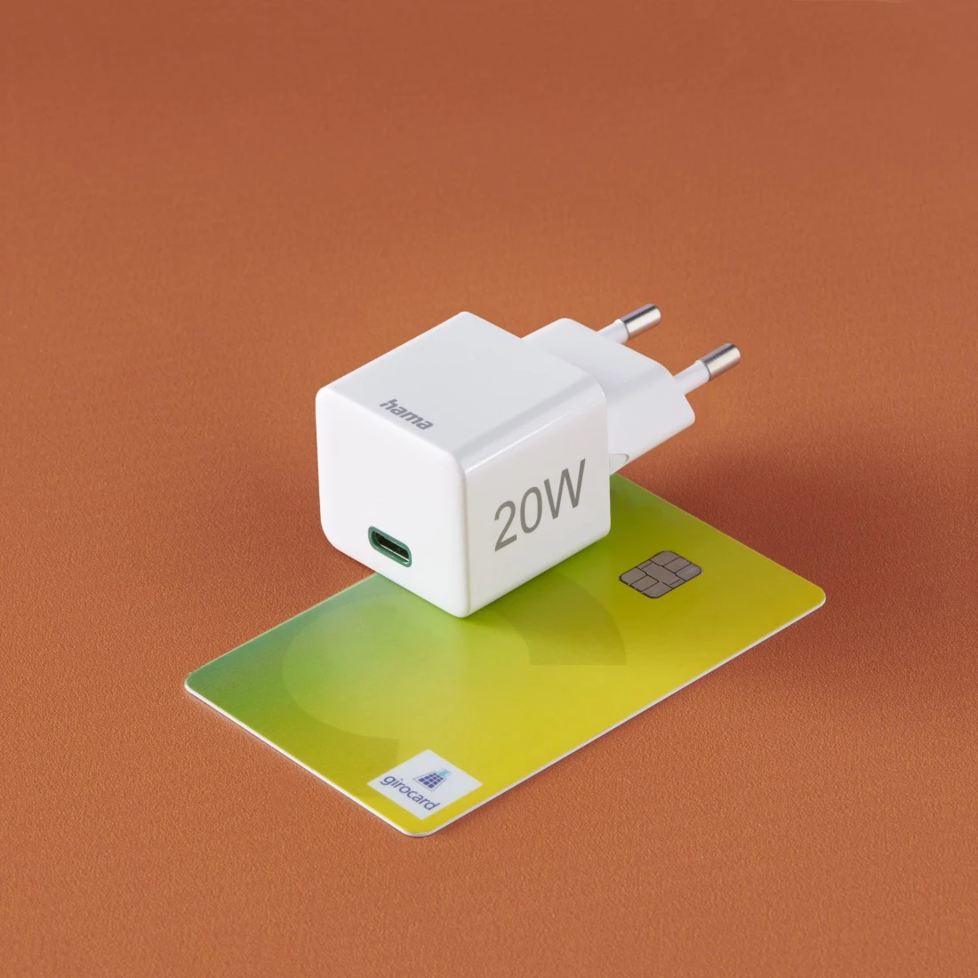 Fast Charger, USB-C, Mini Charger, PD, 20 W, white | Hama | | Hama